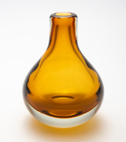 Glass Bud Vase – Tussocks Homeware