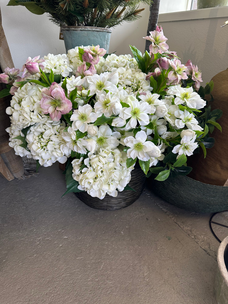 Tall Christmas Rose – Tussocks Homeware