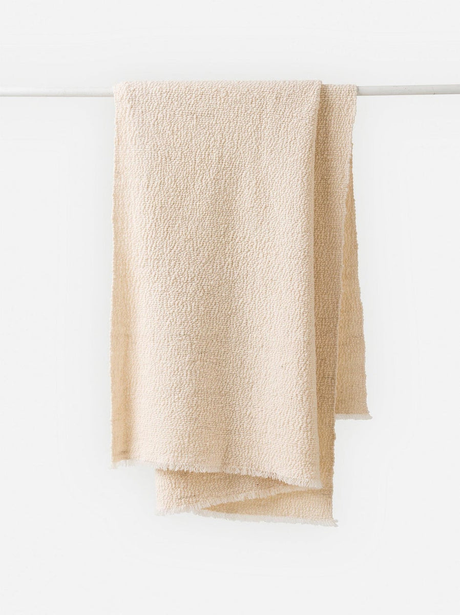 Boucle Wool Throw - Large - 160x210 – Tussocks Homeware